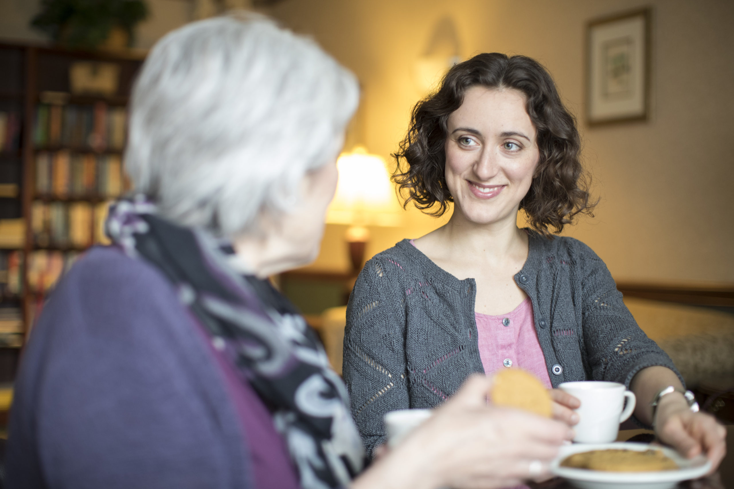 How to Provide Long Distance Caregiving for your Aging Loved One